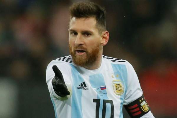 Argentina legend urges Messi to stop playing for Barcelona :: Live ...