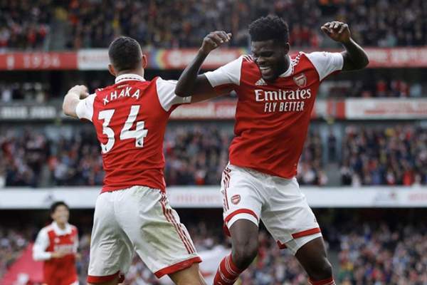 Huge concern for Arsenal as star player suffers injury scare during ...