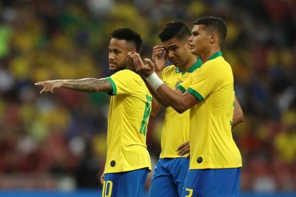 Manchester United ace involved in negotiations to hire Neymar :: Live ...