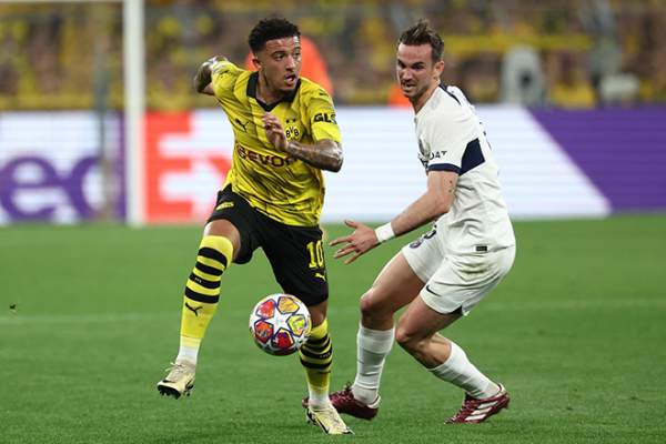 Dortmund aim dig at Man Utd and Ten Hag following Sancho's MOTM ...
