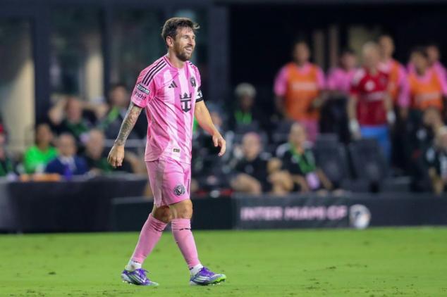 Messi renova com o Inter Miami :: Live Soccer TV